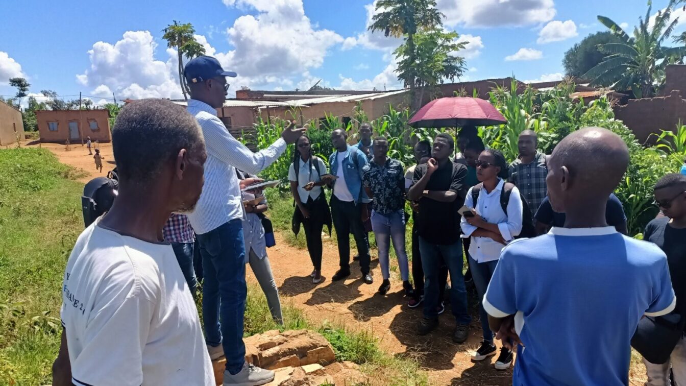 Improving resilience of farmers with Machine Learning for Earth ...