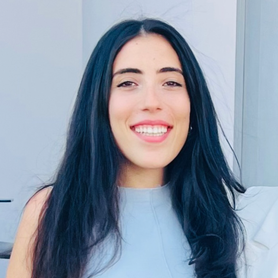 Mit Natalie Lama und Lara Assi einen Blick in die Zukunft der Kunst im ...